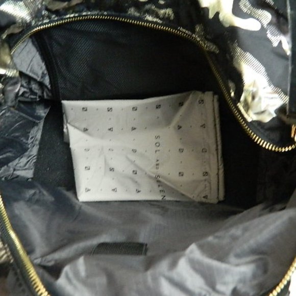 SOL & SELENE | Bags | Sol And Selene Large Gratitude Tote Green ...